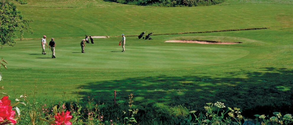 Trefloyne Manor | Golf at Trefloyne