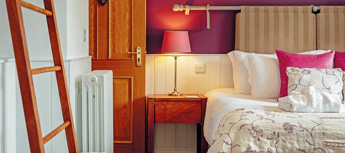 Trefloyne Manor | Restaurant and Rooms in Tenby